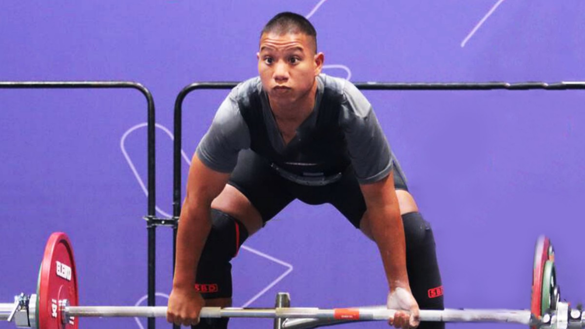 The powerlifter with the infectious grin - Human RACE